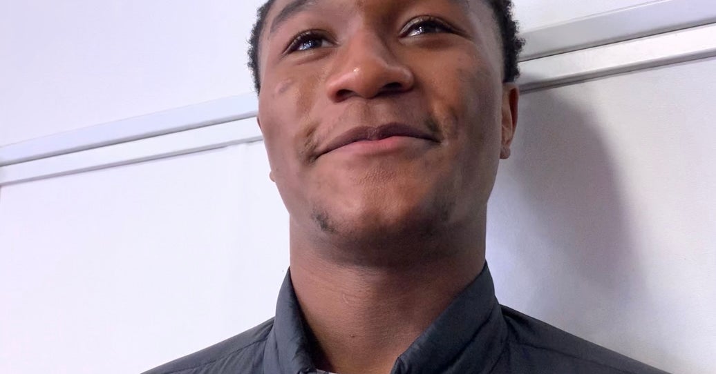 Avalanche of Crystal Balls pointing toward Jaylon White to Ole Miss. He ...