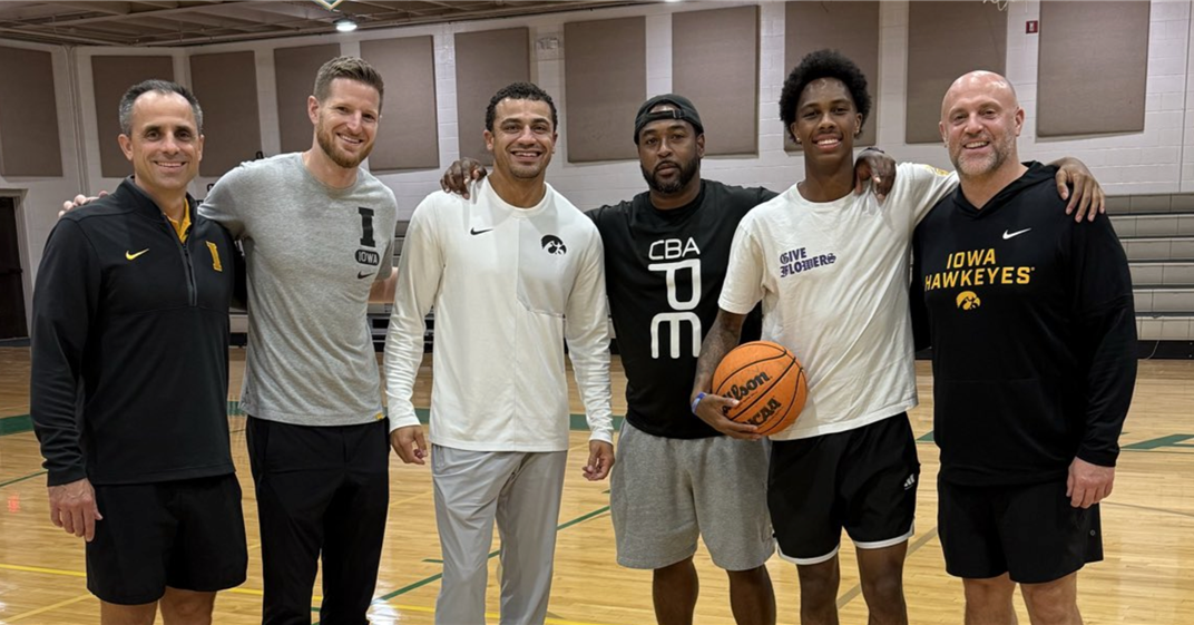 Iowa Hoops Recruiting: Hawkeyes Staff Visits Top-40 National Prospect ...
