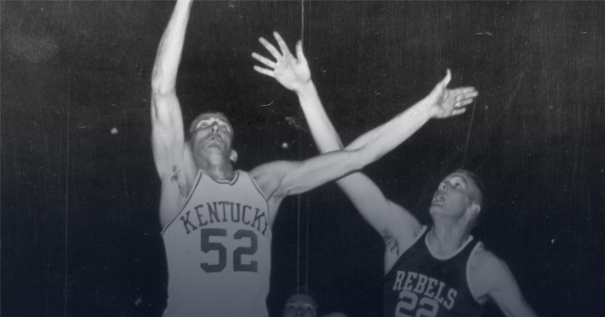 Vernon Hatton named 2023 SEC Legend