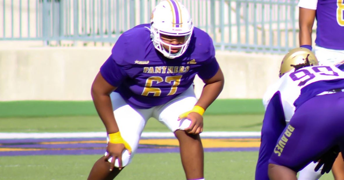 Film Room: Scouting UNC OL William Boone