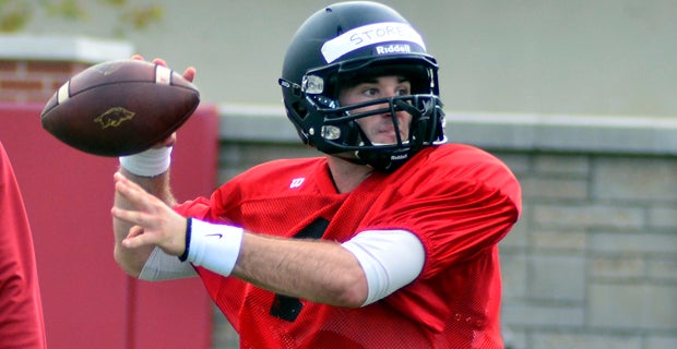 Charleston 4-star QB Ty Storey signs FAA with Razorbacks