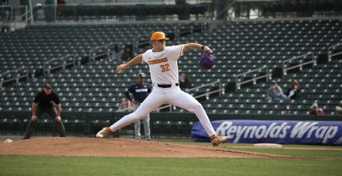 Drew Beam leads No. 2 Tennessee to Sunday win over UC San Diego