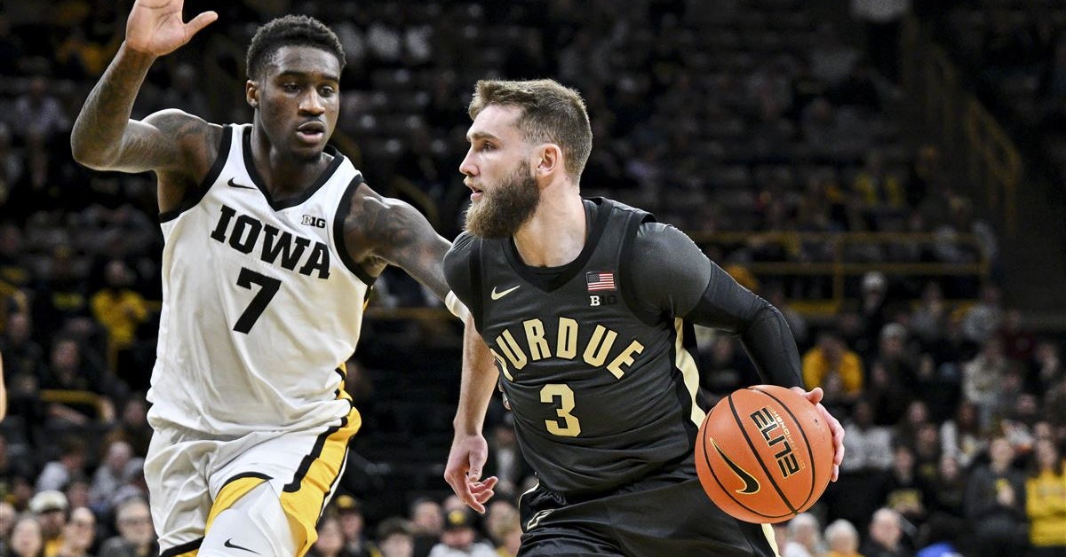 Iowa Basketball: Braden Smith, Purdue's offense overwhelms Iowa in loss Iowa Basketball: Braden Smith, Purdue's offense overwhelms Iowa in loss