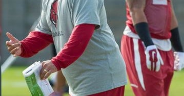 Jemal Singleton changes school, but many things remain similar