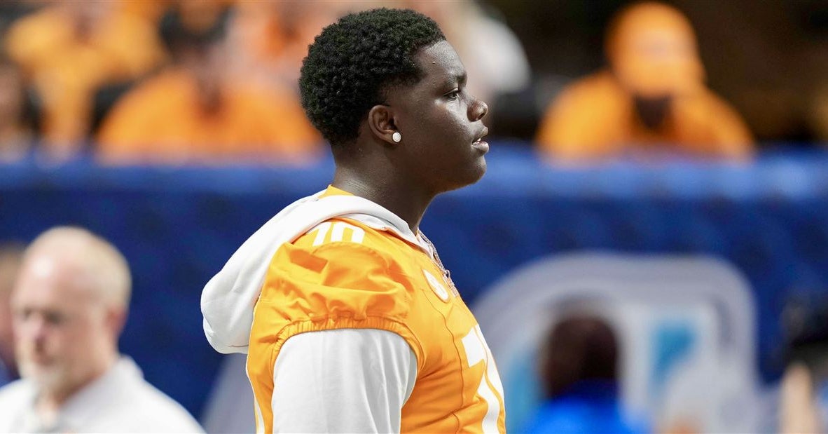 Five-star freshman David Sanders Jr. out again for Vols’ home opener ...