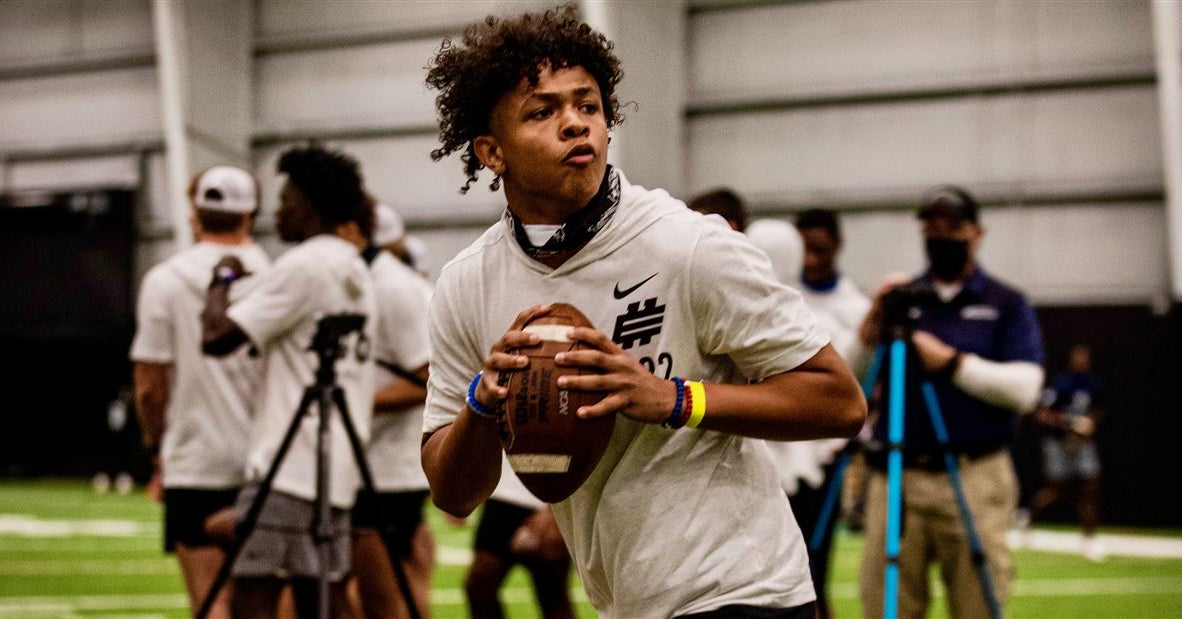 The first new QB offer under Graham Harrell