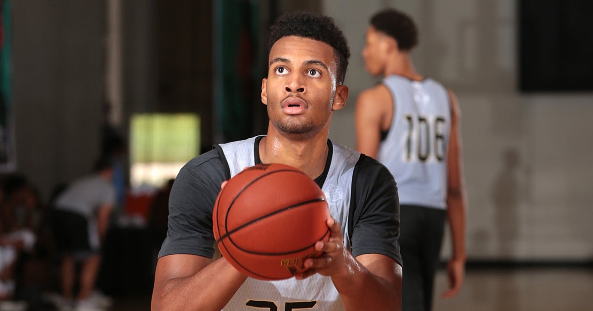 Four-star Braxton Key commits to Alabama