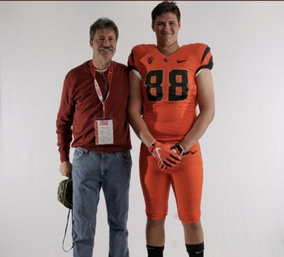 Palo Alto (CA) TE Passarello enjoys visit to Oregon State
