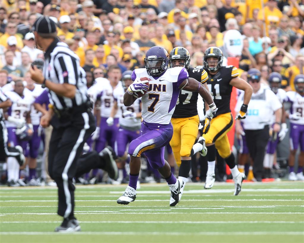 X's and O's: Iowa's Defensive Struggle + Bo Bower's Interception