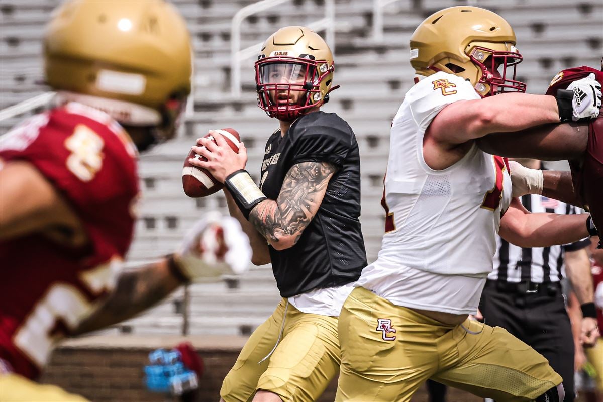 QB Peter Delaportas Enters Transfer Portal