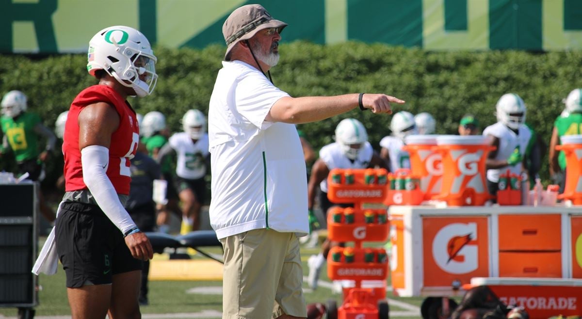 Everything Joe Moorhead said about Oregon's QBs, offense, talented ...