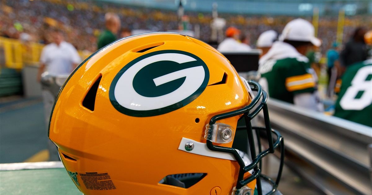 Connor Lewis named as Packers' offensive quality control coach