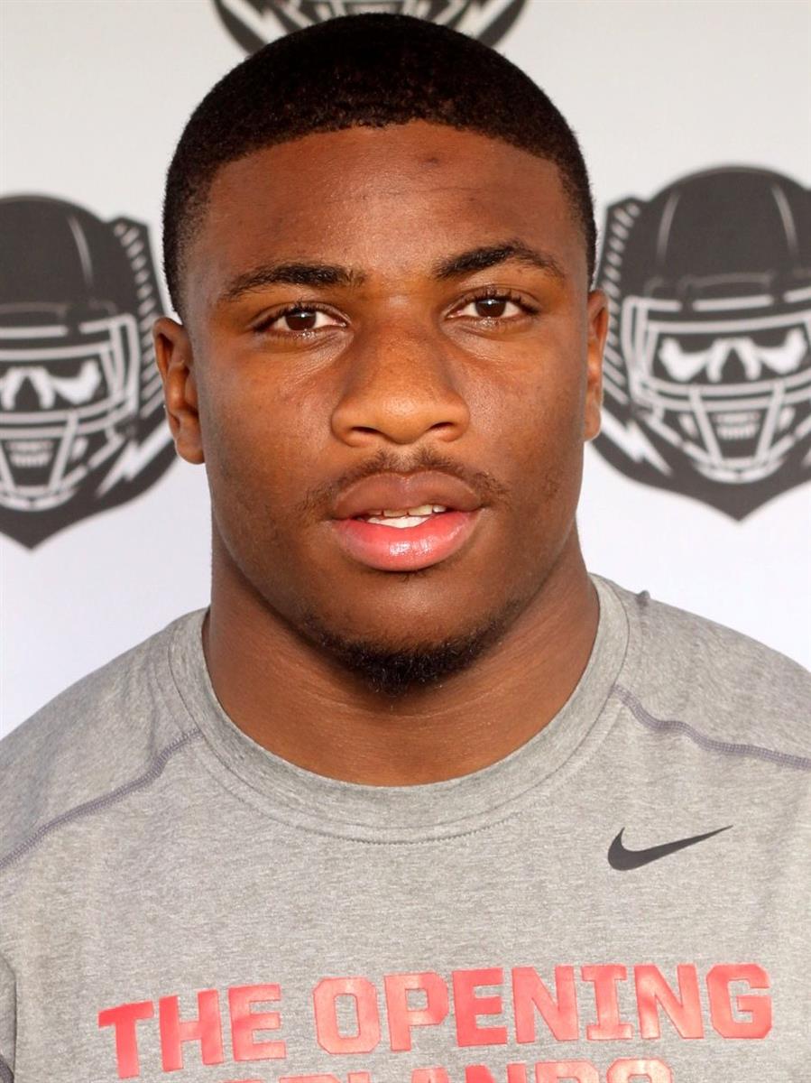 Admiral Farragut's 4-star safety Craig Watts high on USF