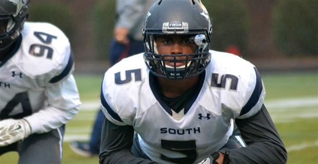 Inside Malik Robinson's Commitment