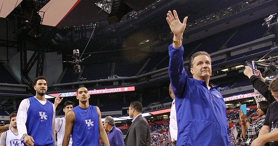 UK adds two basketball walk-ons