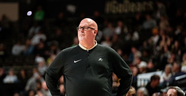 Wake Forest Basketball coach Steve Forbes post-NC State press ...