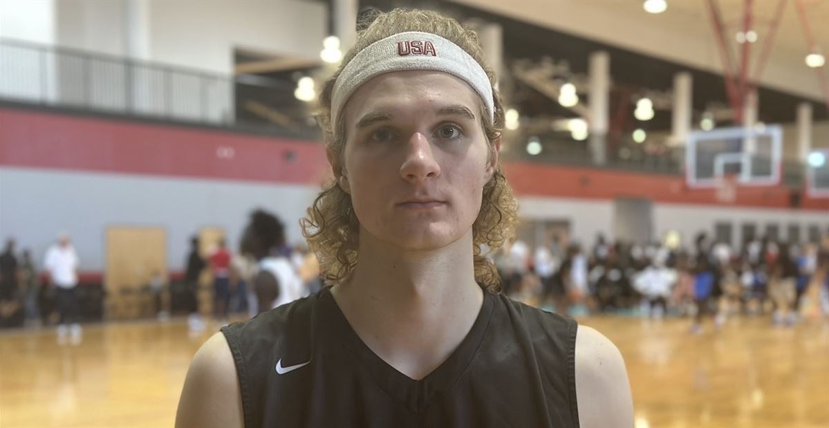 Top-25 forward Liam McNeeley setting up another visit