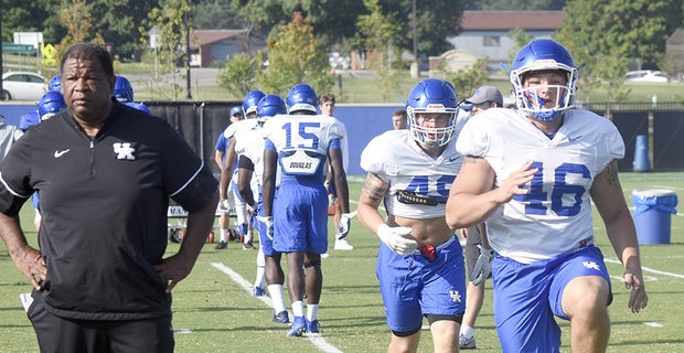 Frederick Douglass coach breaks down early 2023 UK offers