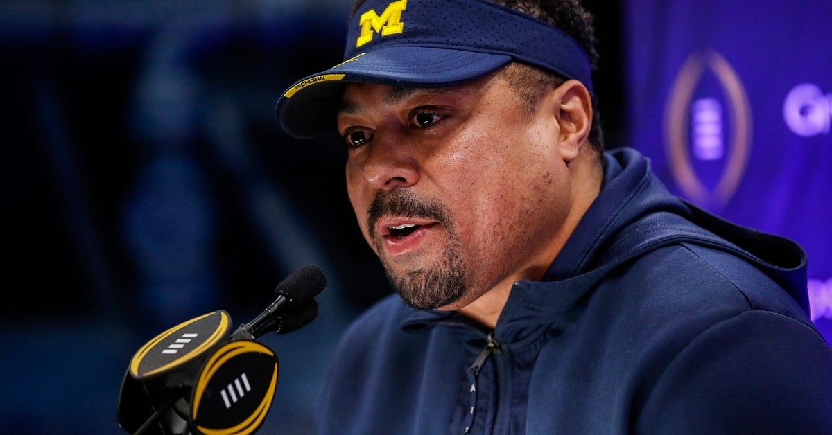Boston College Hires Mike Hart to Replace Savon Huggins as New Running ...