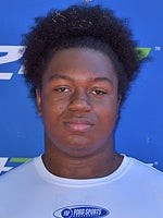 Demetri Manning, Bellevue, Offensive Tackle
