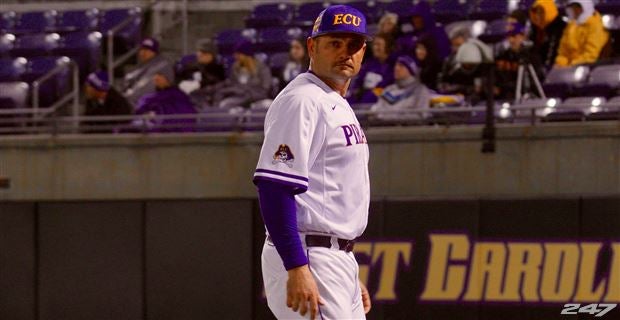 ECU baseball rises in Top 25 after sweep