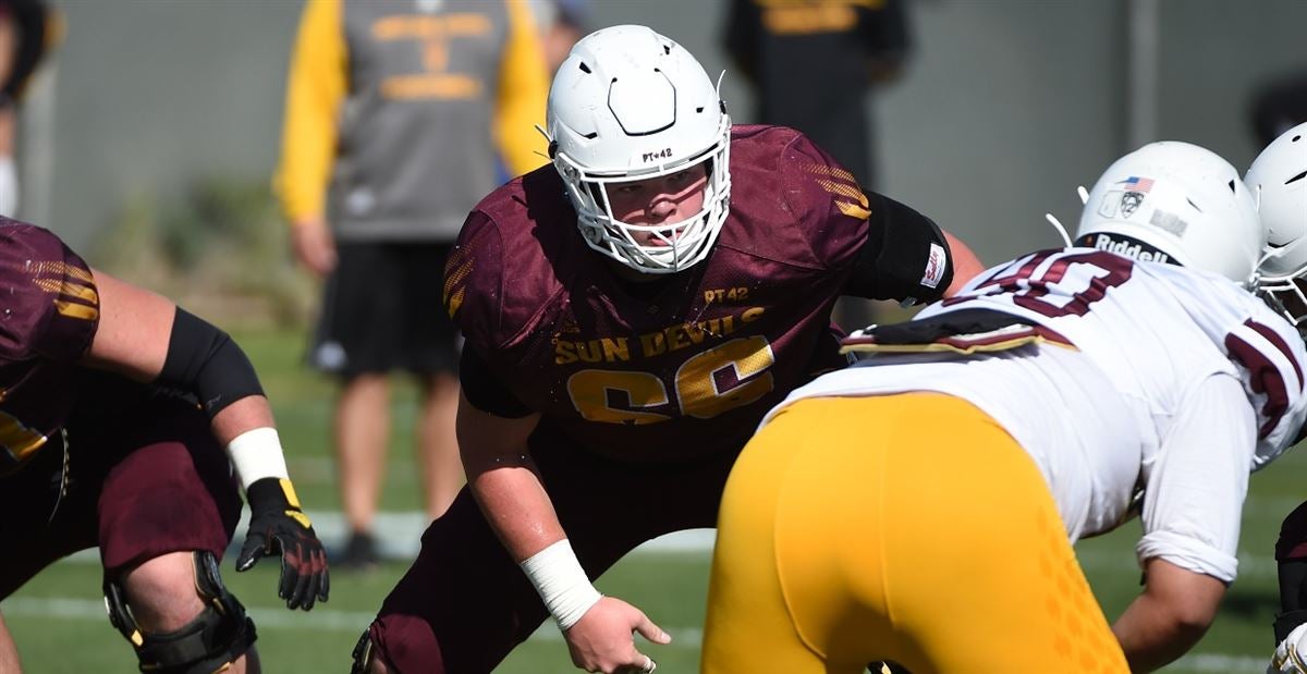 Transfer addition at center gives Huskers big piece to offensive line ...