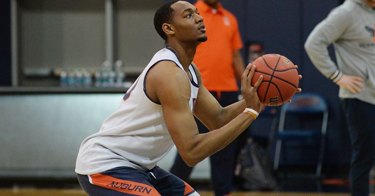 Auburn's Austin Wiley practicing, questionable for SEC Tourney