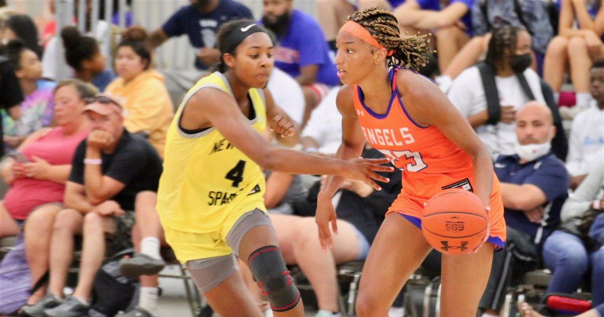 Alexia Mobley to enroll at Louisville next week