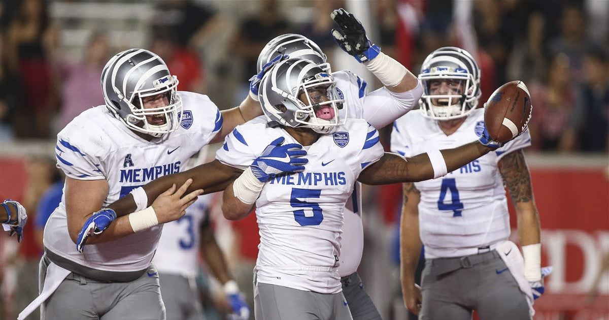 Quarterback Seth Henigan commits to the Memphis Tigers
