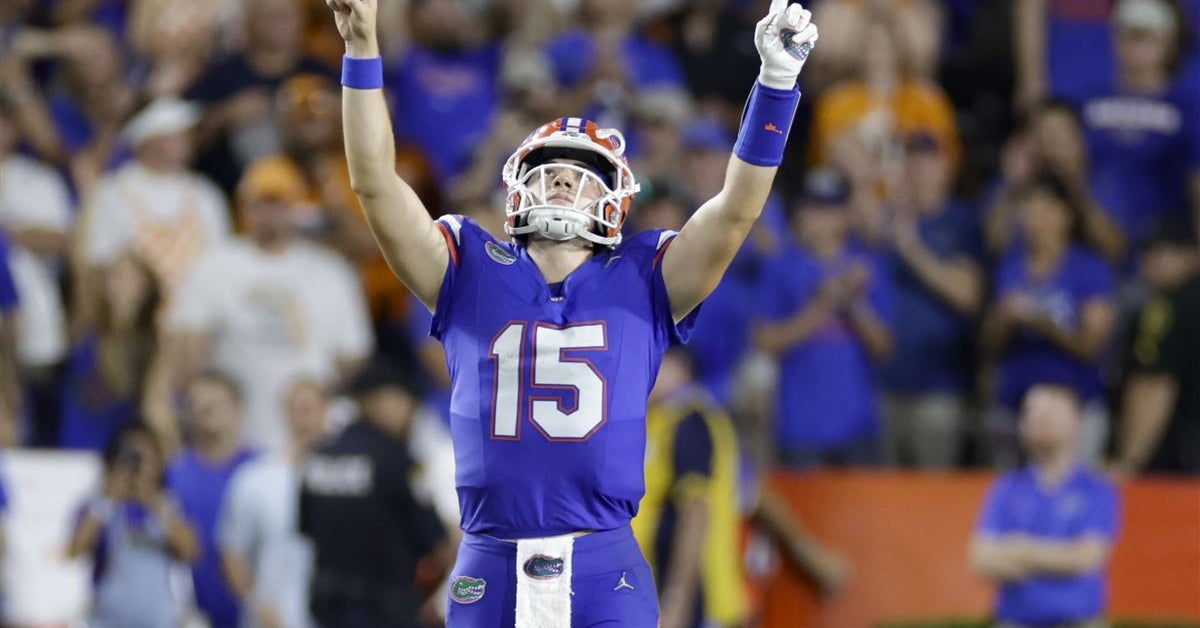 Graham Mertz announces return to Florida for 2024 season