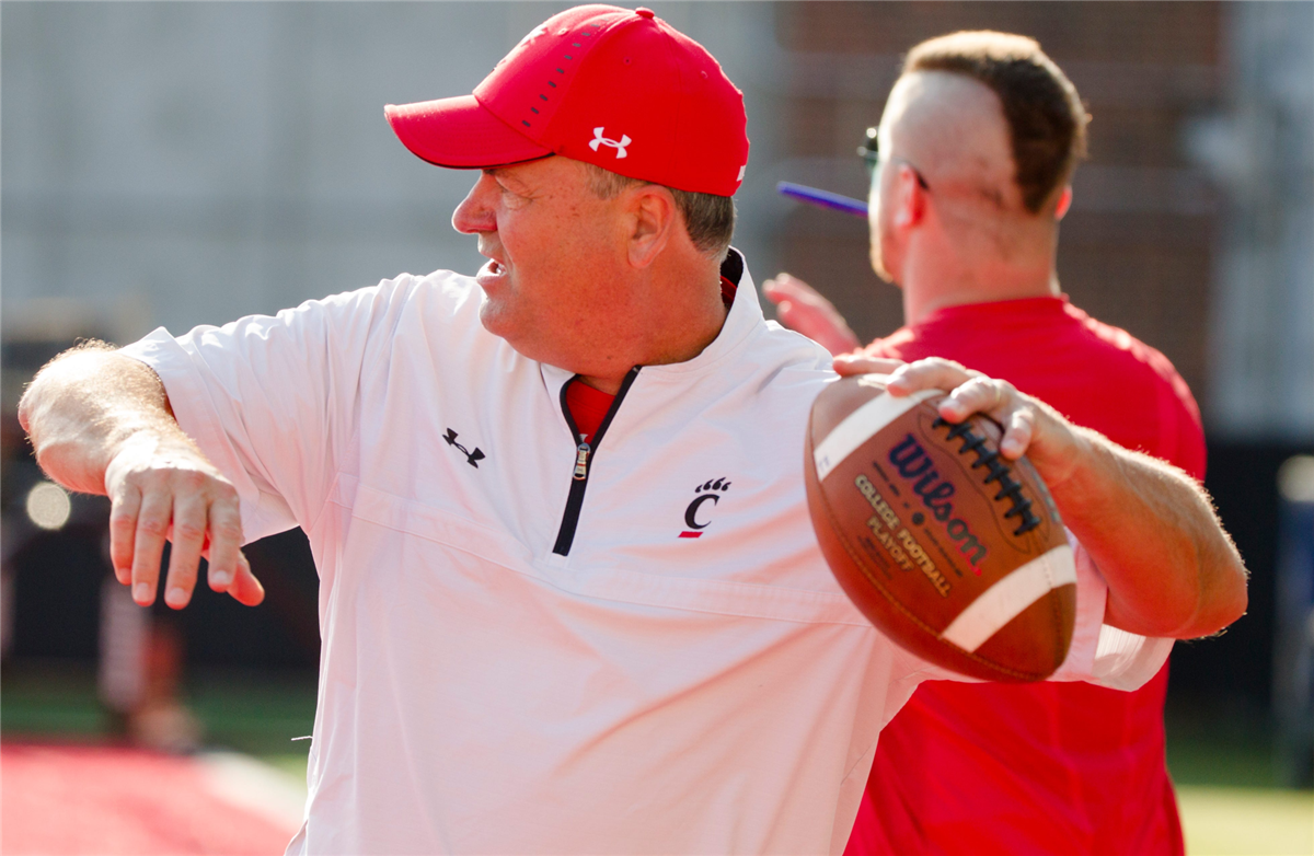 Source: Cincinnati's Mike Denbrock to interview for Vanderbilt OC job