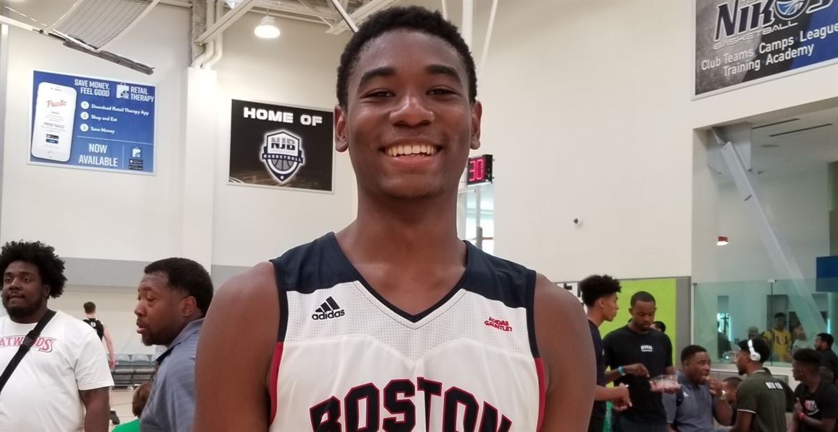 Breakout star Jordan Geronimo sets three official visits