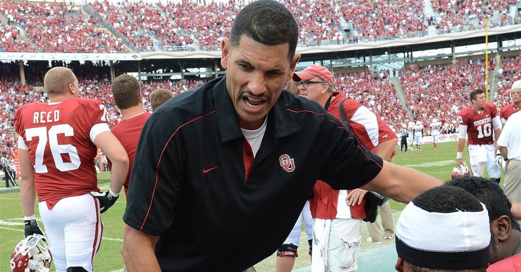 Former OU coach Jay Norvell will join Texas' staff