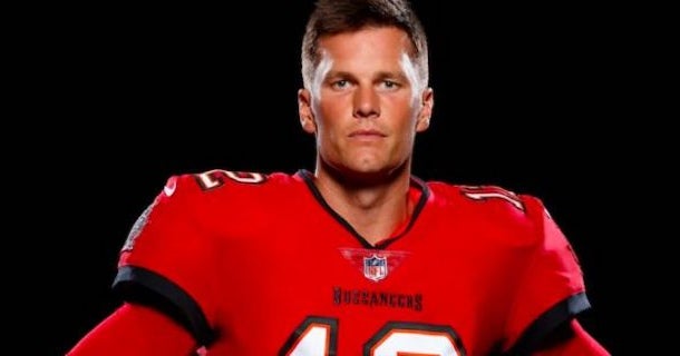 How Tom Brady transitions to Tampa according to Carson Palmer