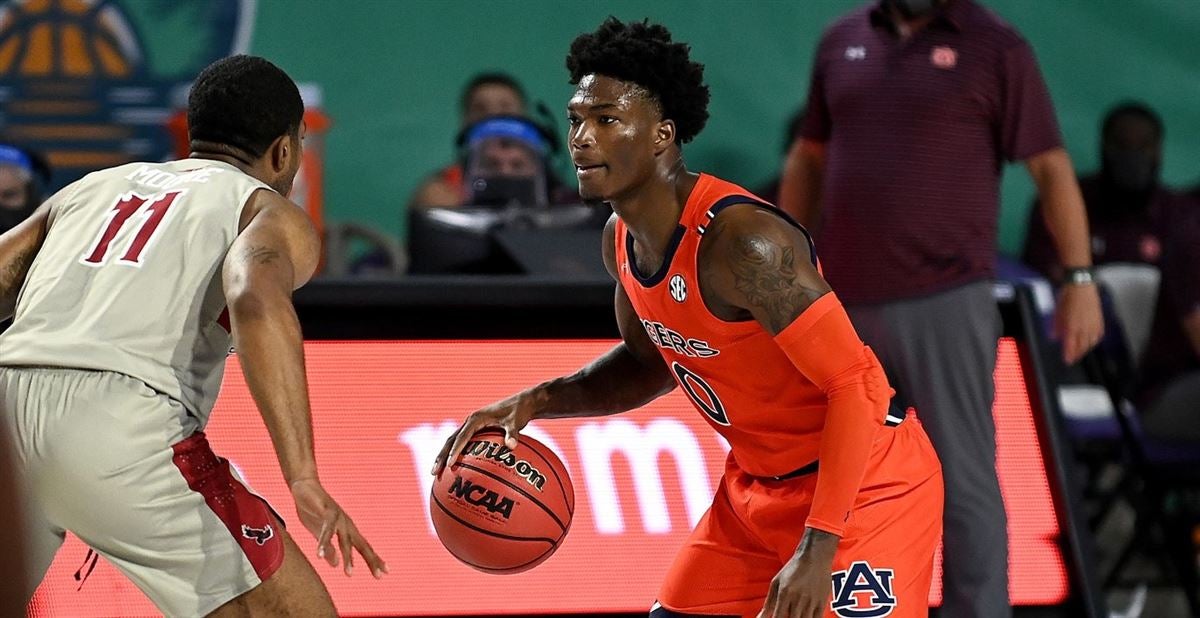 Auburn point guard Tyrell Jones enters transfer portal