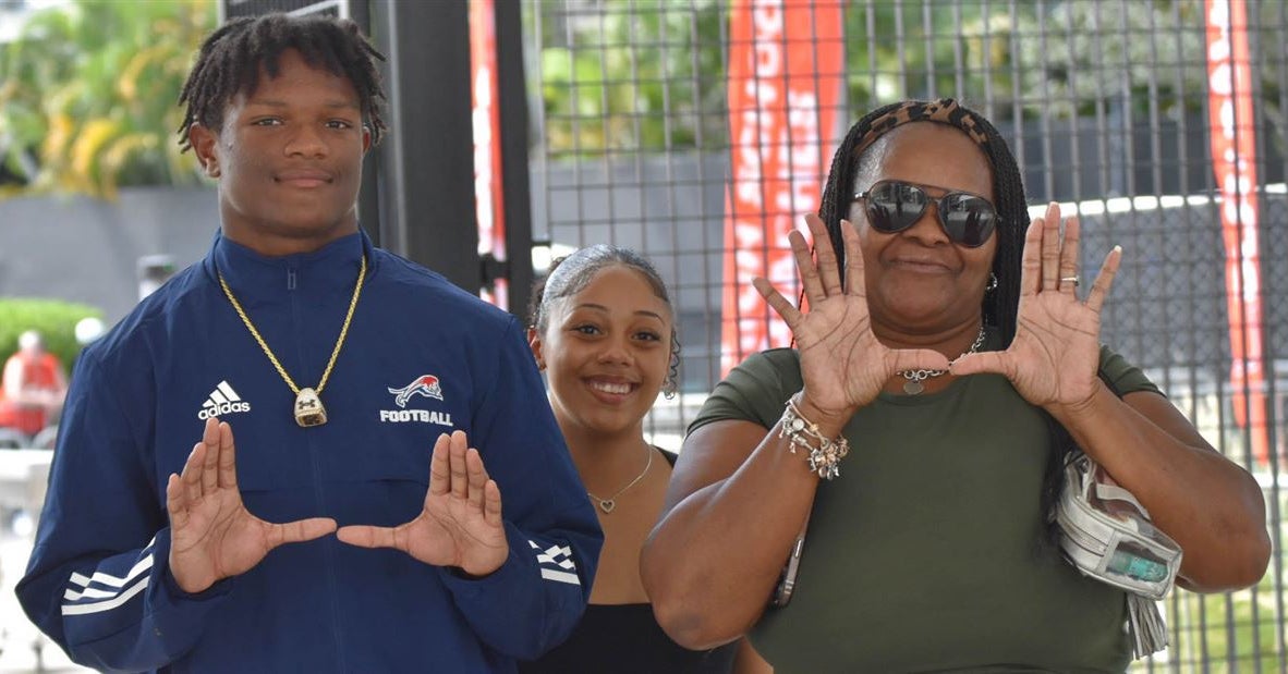 2026 Top247 ATH Derrek Cooper is "loving everything about" Miami