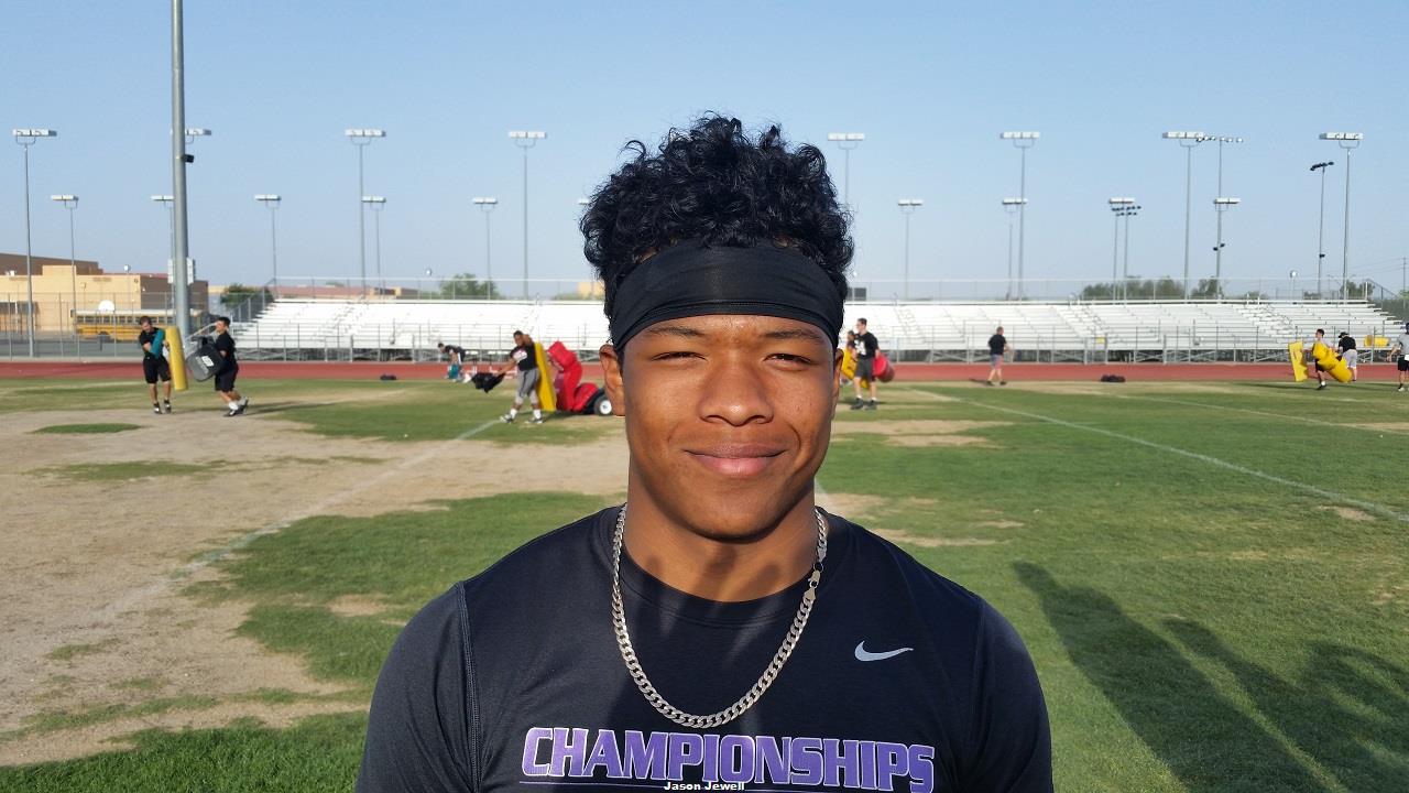 Roshaun Johnson Profile Photos