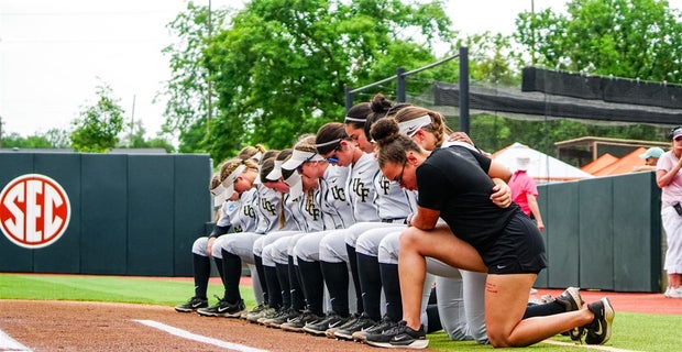 UCF Look Ahead To 2026 After Falling To Texas