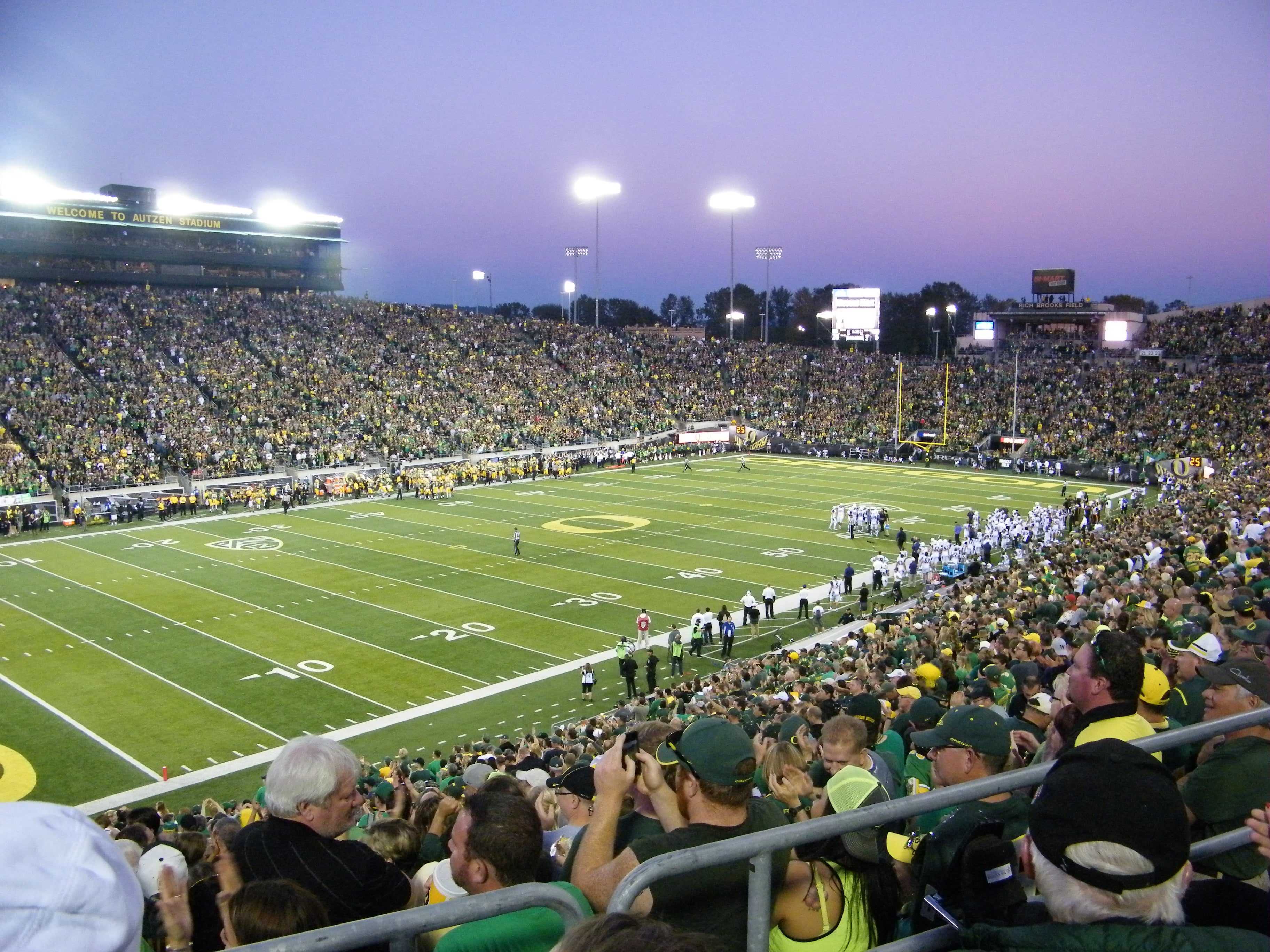 Pac-12 Football Stadium Experience Rankings