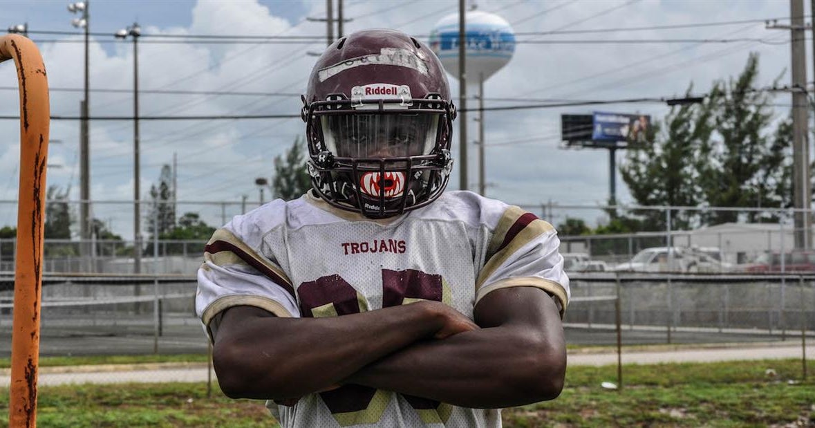Miami DE Commit Garvin Totals Seven Sacks