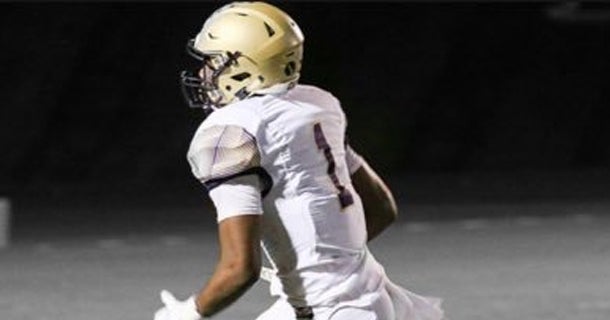 Big-framed 2020 WR Tyler Dixon gets first offer