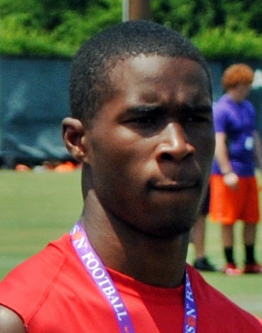 Sasser shares commitment plan