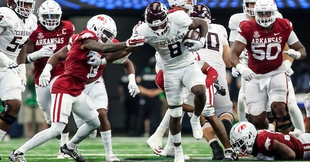 No. 24 Texas A&M leans on RB Le'Veon Moss, defense in thrilling win ...