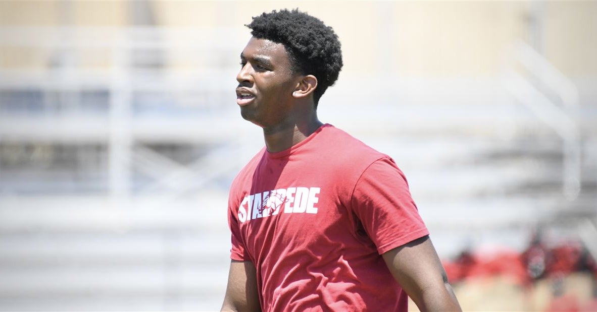 Edge rusher Devan Kennedy has big visit on deck