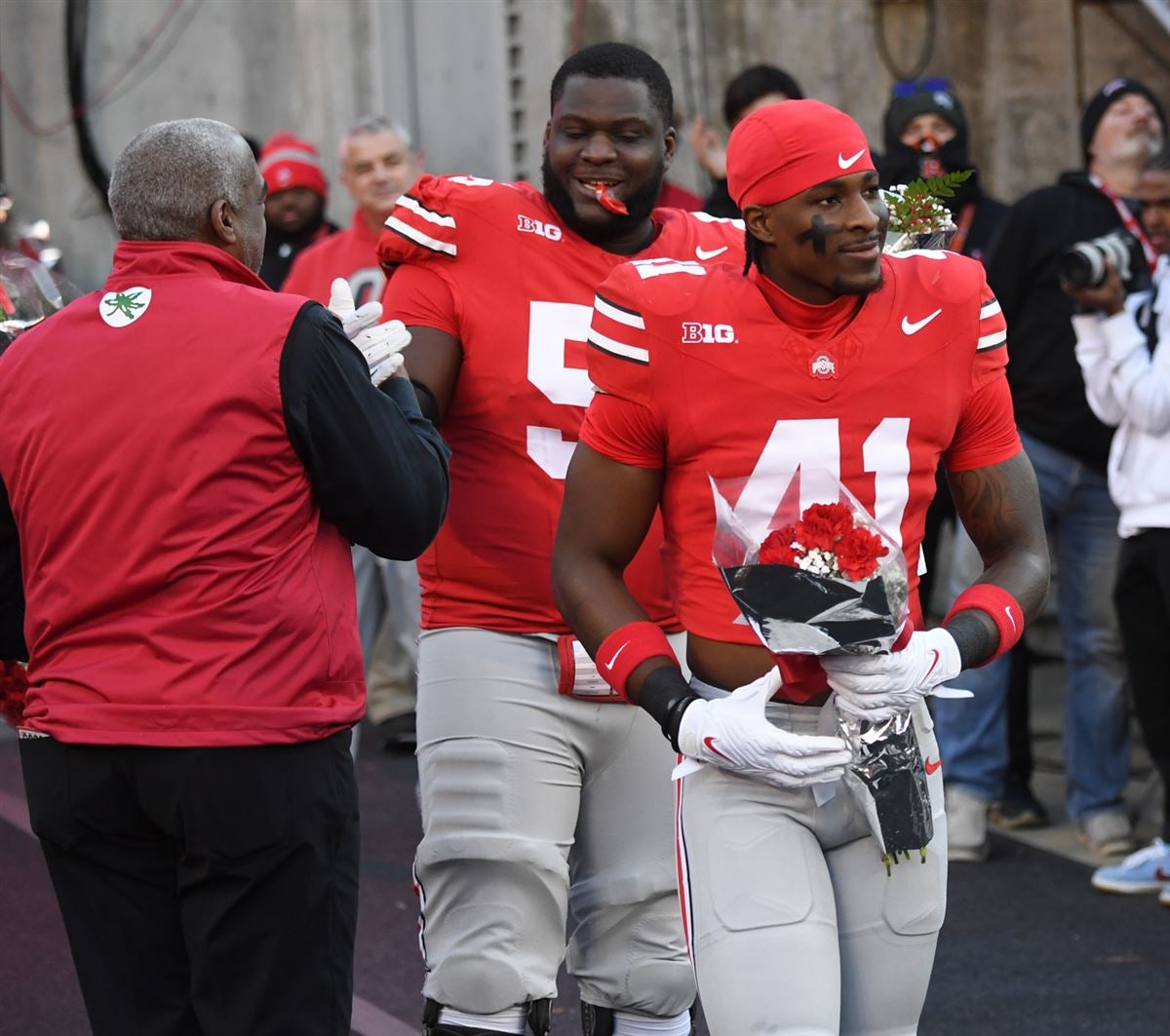 Sights and Sounds: Buckeyes celebrate their seniors with romp over ...