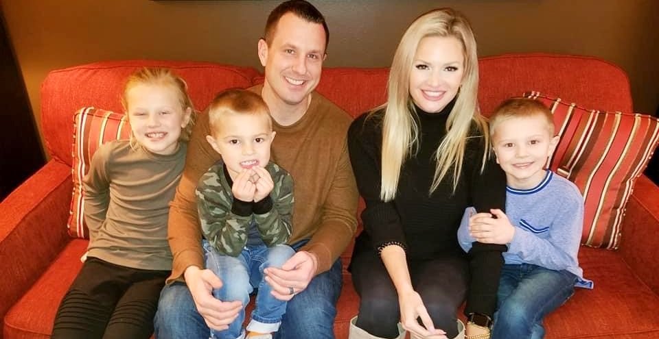 Candice Dickert, WSU coach Jake's wife, keeps home fires burning and ...