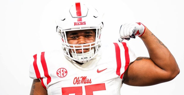 Ole Miss Coaches Weigh In On All 25 December Signees
