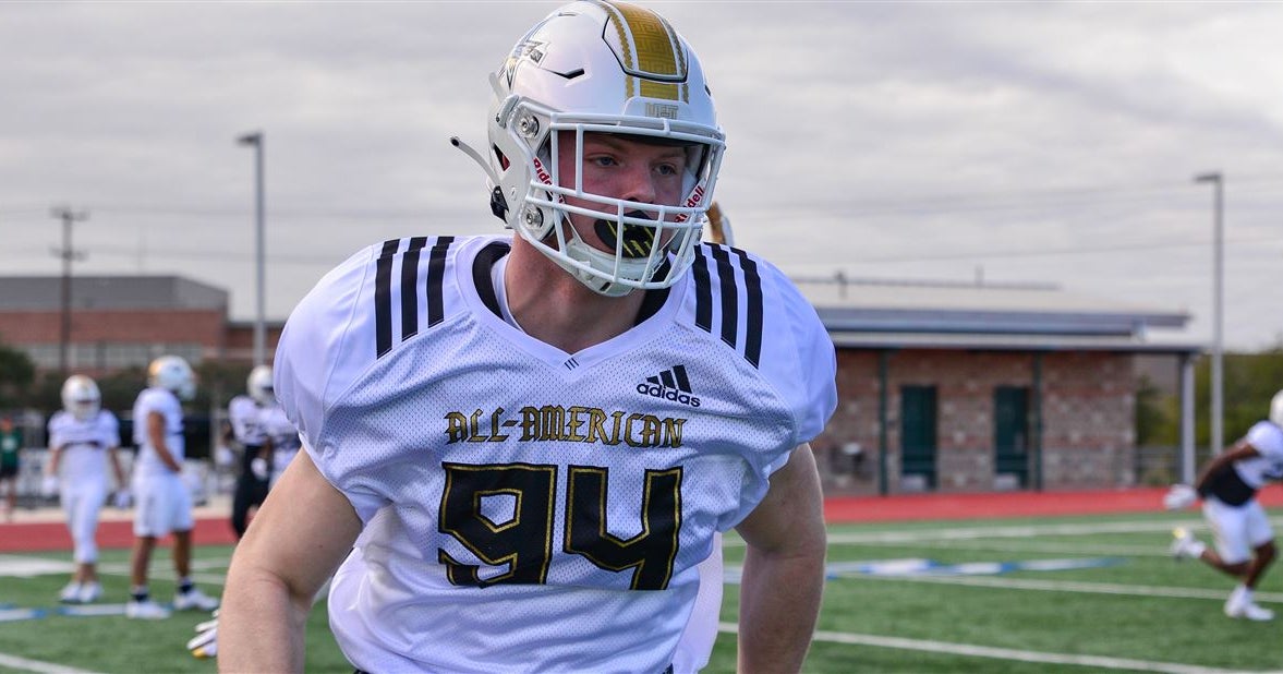 Senior Film Review: 4-Star DL Logan Jones