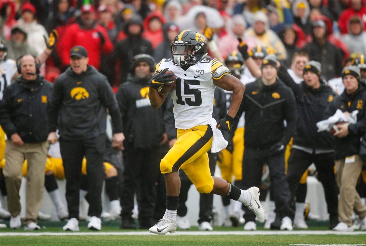 Know the foe: Getting to know Iowa with 247Sports' David Eickholt