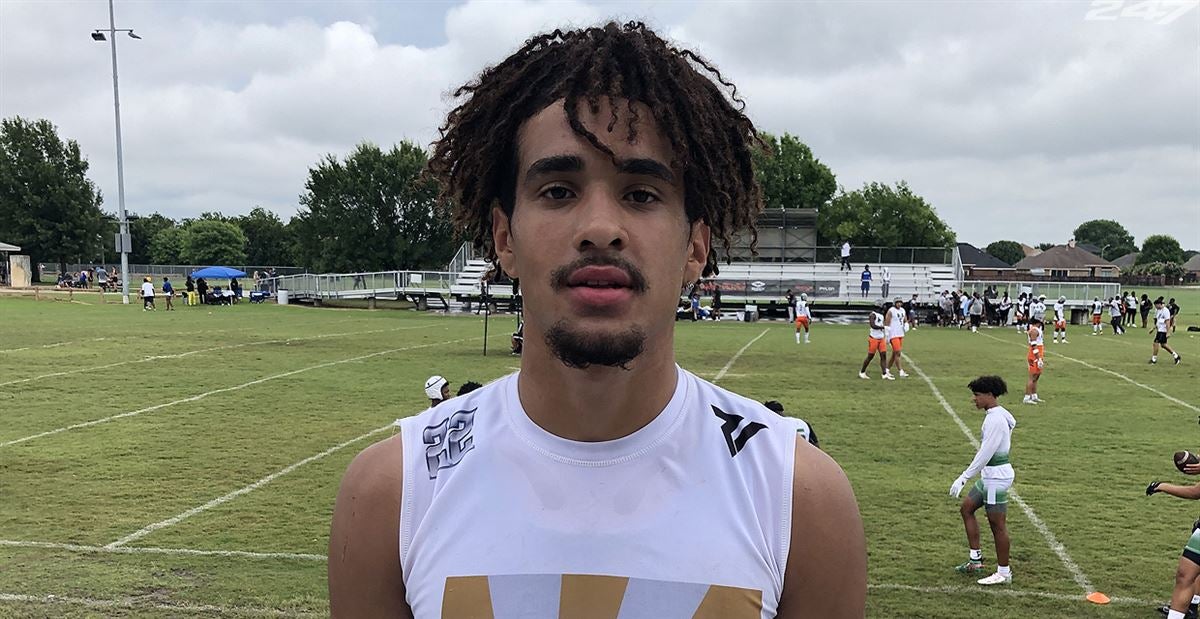 Four-star '23 WR Deric English discusses early Pac 12 suitors
